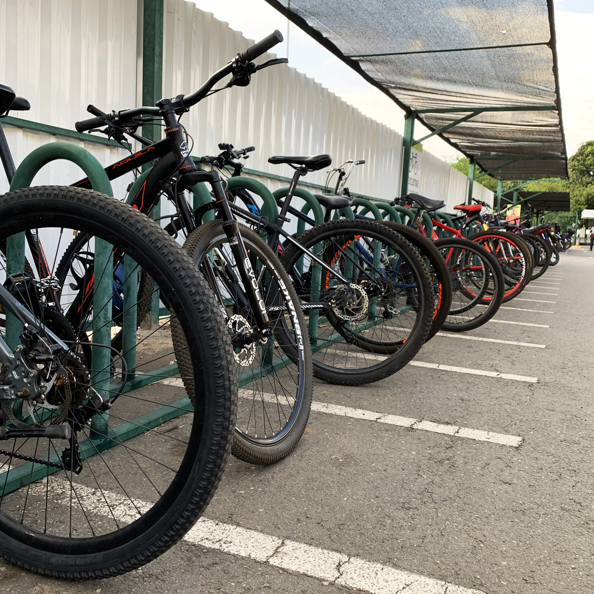 Lazer e Serviços - Shopping Cerrado